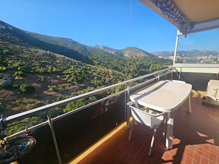 Appartement 4 pièces à vendre à Marseille 10ème, Saint-Tronc