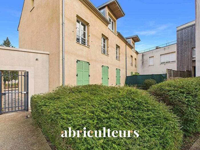 Appartement à vendre - Survilliers - 3 pièces - 2 chambres