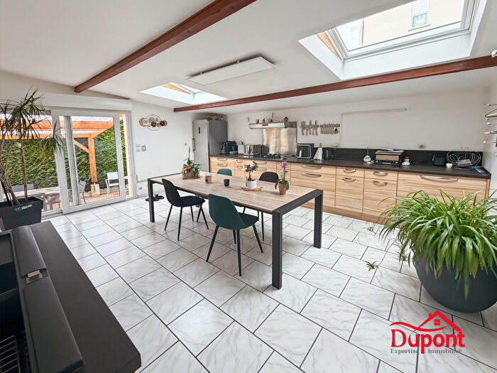 Maison 6 pièces à vendre à Couture