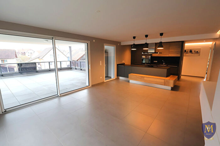 Appartement à vendre - Hagenthal-le-Bas - 5 pièces - 3 chambres