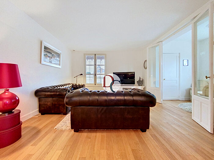 Appartement 6 pièces à vendre - Chantilly