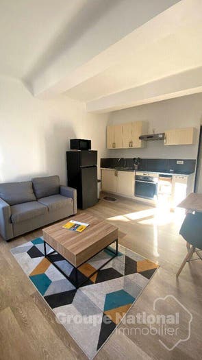Appartement 2 pièces à Rians, à louer