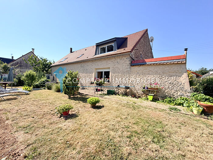 Maison 4 pièces à vendre - Auneau