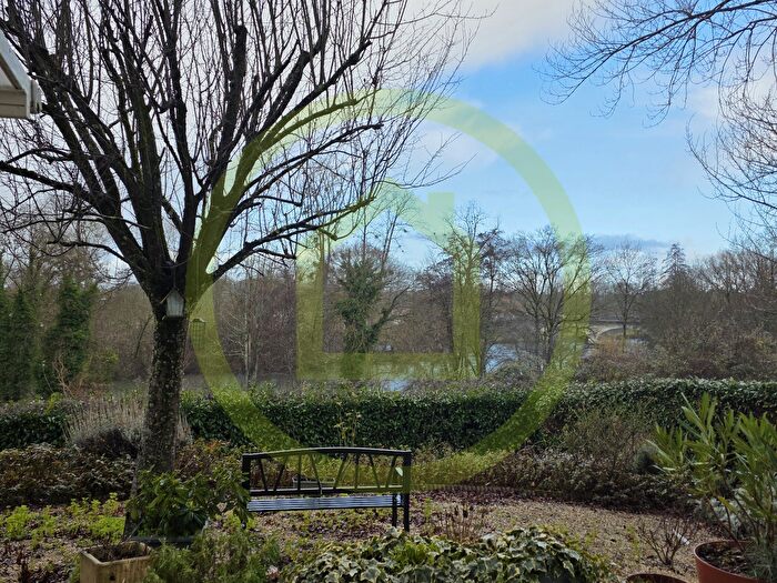 Appartement à vendre - Angoulême - 3 pièces - 2 chambres