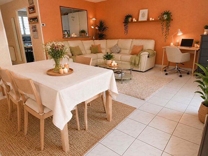 Combs-la-Ville, Gare : Maison 6 pièces à vendre