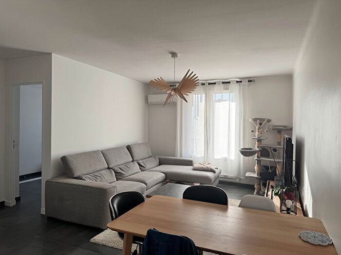 Aubagne, Passons, Verdun : Appartement 3 pièces à louer