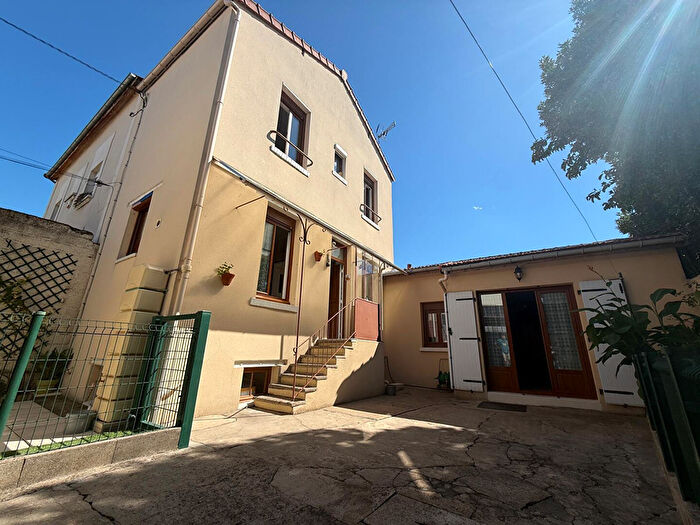 Bobigny, Pont de Pierre - Maison 5 pièces à vendre