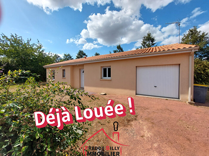 Maison à louer - Thouars - 4 pièces - 3 chambres