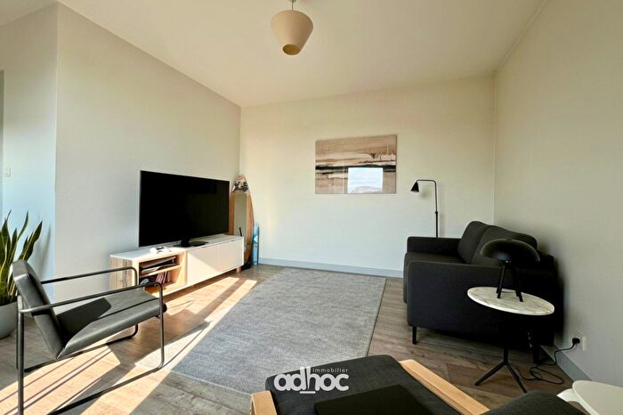 Appartement 1 pièce à Saint-Jean-de-Braye, Centre-ville, à vendre