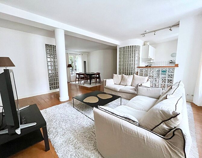 Appartement à louer - La Plaine des Sablons, Neuilly-sur-Seine - 2 pièces - 1 chambre