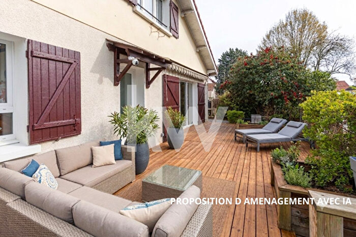 Maison 8 pièces à Houilles, La Main de Fer, à vendre