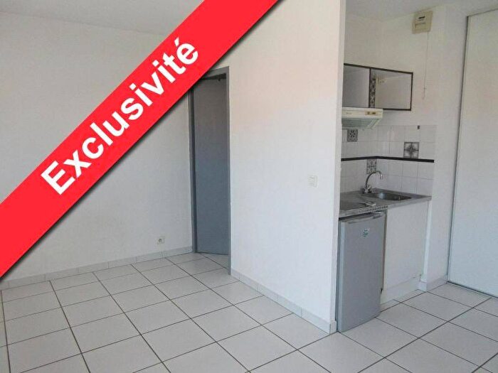 Appartement à louer - Saint Martin, Perpignan - 1 pièce