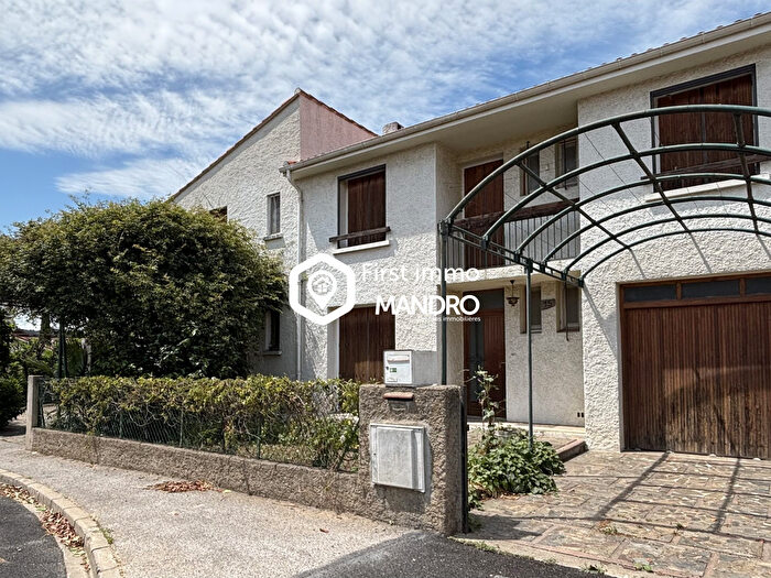 Maison à vendre - Ille-sur-Têt - 6 pièces - 4 chambres