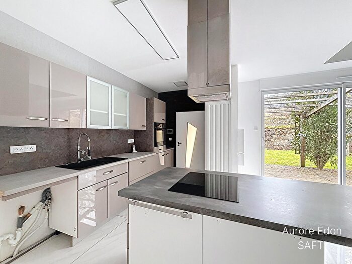 Maison à vendre - Craon - 6 pièces - 4 chambres