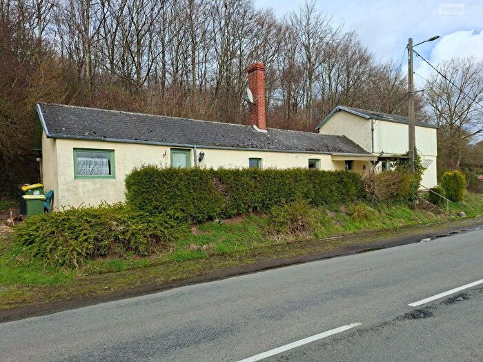 Eppe-Sauvage - Maison 6 pièces à vendre
