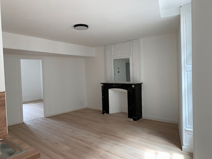 Appartement à louer - Laval, Les Fourches - 2 pièces - 1 chambre