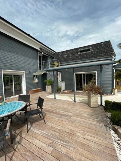 Bourg-Beaudouin : Maison 7 pièces à vendre