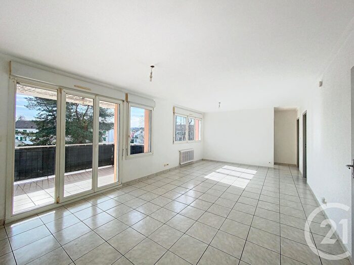 Appartement à louer - Audincourt, Pont de Gland - 5 pièces - 3 chambres