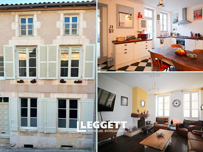 Maison à vendre - Civray - 7 pièces - 5 chambres