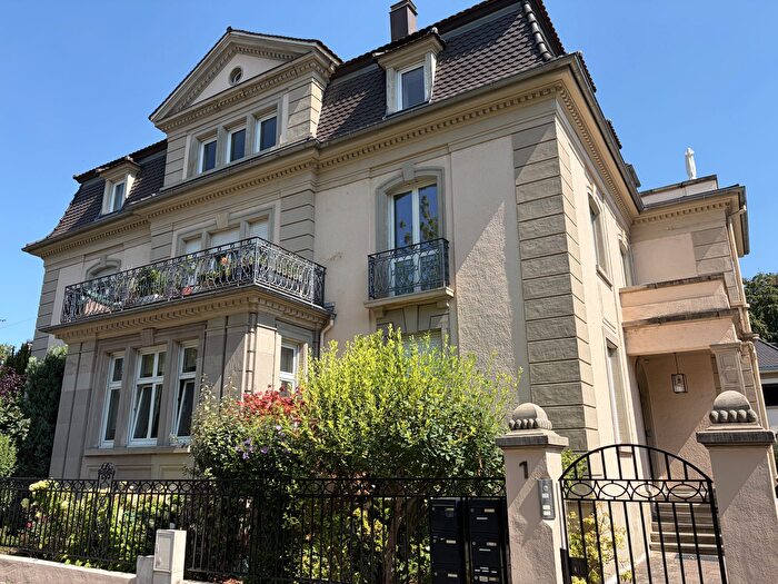 Appartement 5 pièces à Strasbourg, Orangerie, à louer