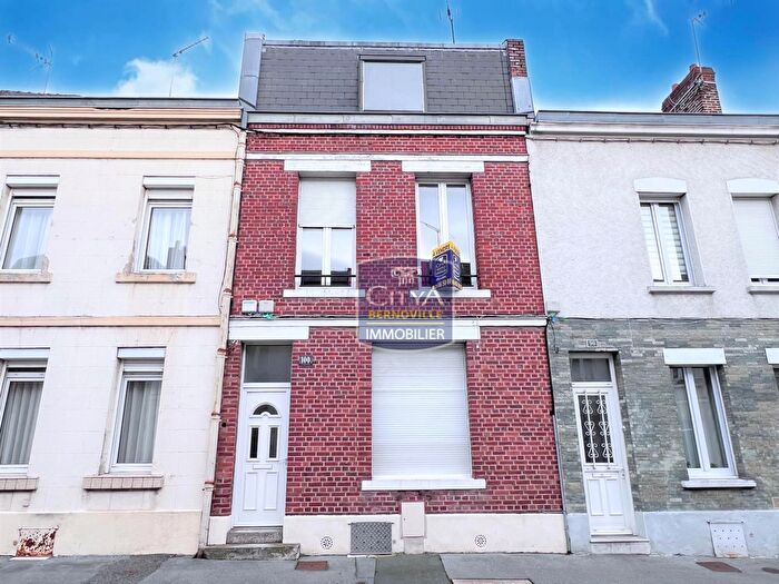 Maison à vendre - Saint-Quentin, Centre-ville - 5 pièces - 3 chambres
