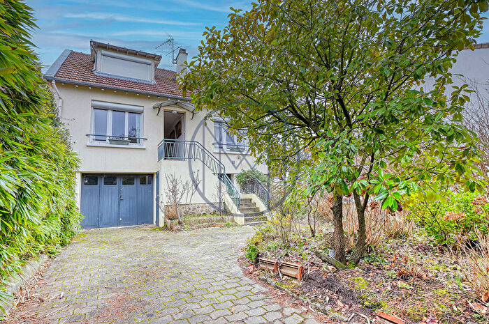 Maison à vendre - Saint-Cyr-lécole, Langevin - 5 pièces - 3 chambres