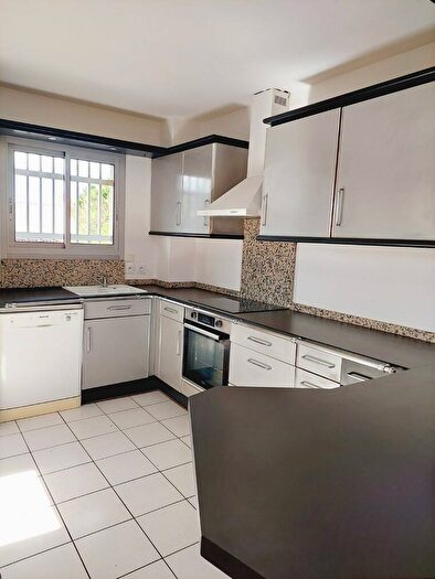 Appartement à louer - Perpignan - 4 pièces - 1 chambre