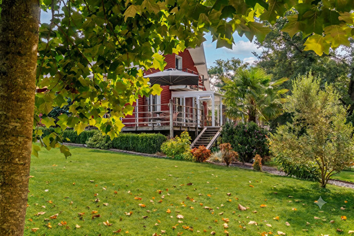 Maison 6 pièces à Sainte-Anne-sur-Brivet, à vendre