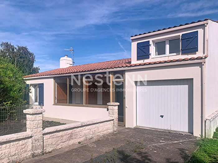 Maison à vendre - Grues - 4 pièces - 2 chambres