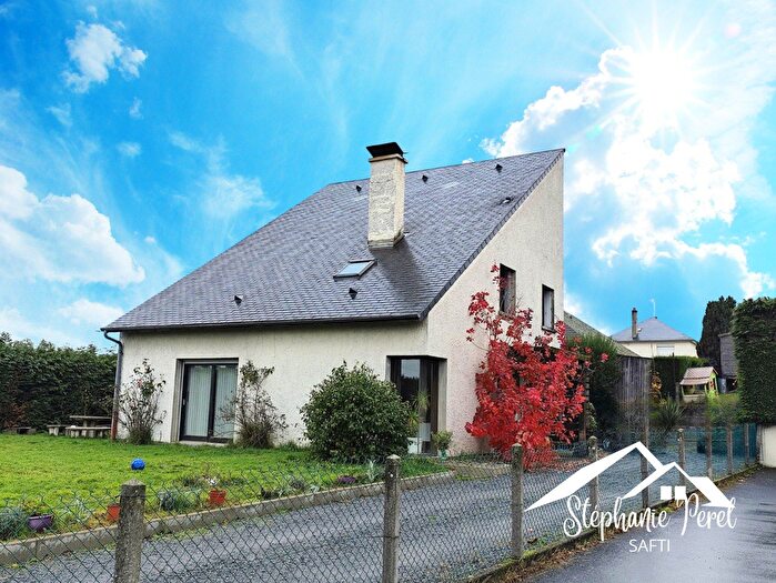 Maison 5 pièces à vendre à Ussel
