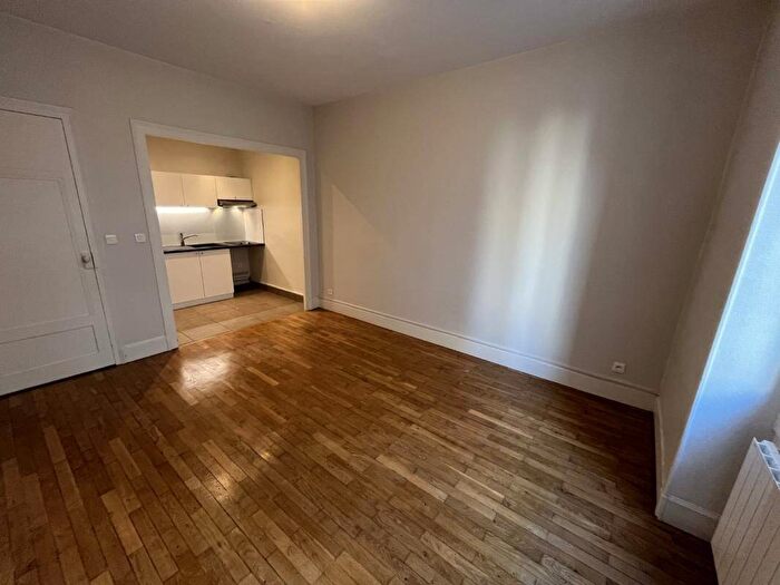 Appartement à louer - Charpennes-Tonkin, Villeurbanne - 3 pièces - 2 chambres