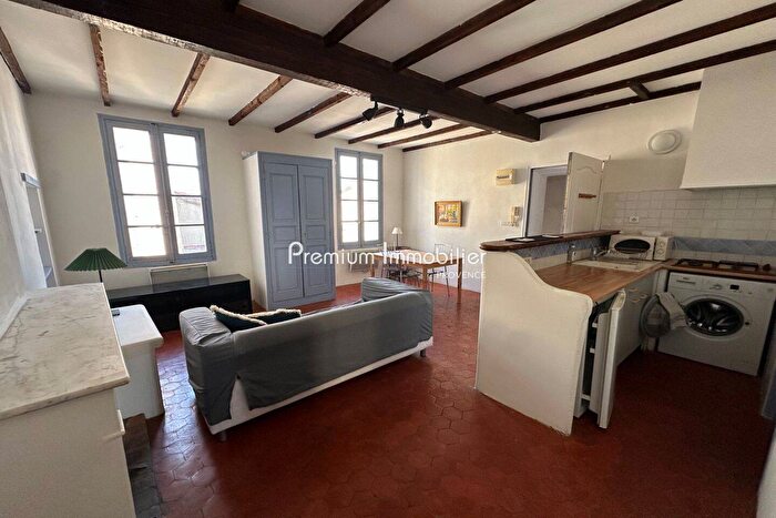 Appartement 2 pièces à Le Puy-Sainte-Réparade, à louer