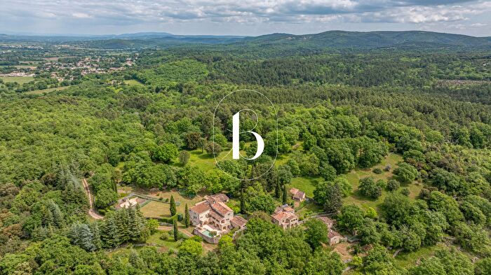 Maison à vendre - Uzès - 18 pièces - 11 chambres