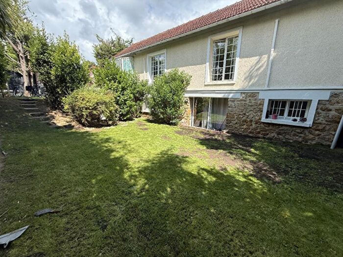 Maison à vendre - Champigny-sur-Marne, Centre-ville, Coteaux - 5 pièces - 3 chambres