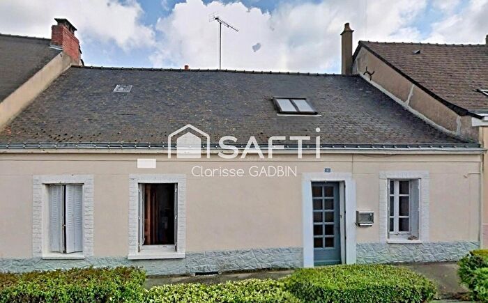 Maison à vendre - Saint-Aignan-sur-Roë - 5 pièces - 3 chambres