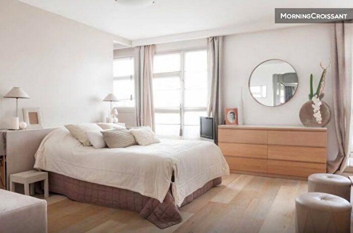 Appartement à louer - Paris e , Belleville - 1 pièce - 1 chambre