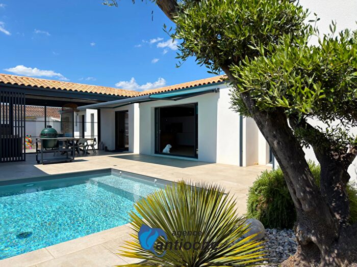 La Rochelle : Maison 6 pièces à vendre