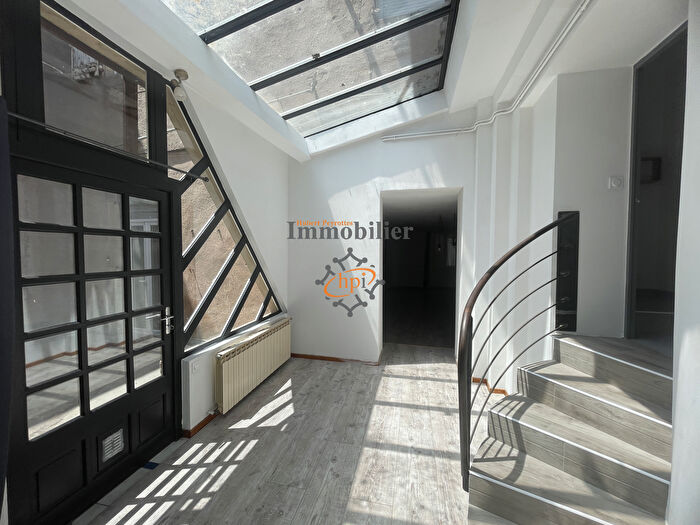 Appartement à vendre - Saint-Affrique - 4 pièces - 3 chambres