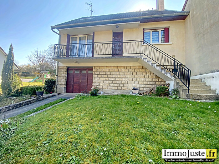 Maison à vendre - Les Essarts-le-Roi - 7 pièces - 5 chambres