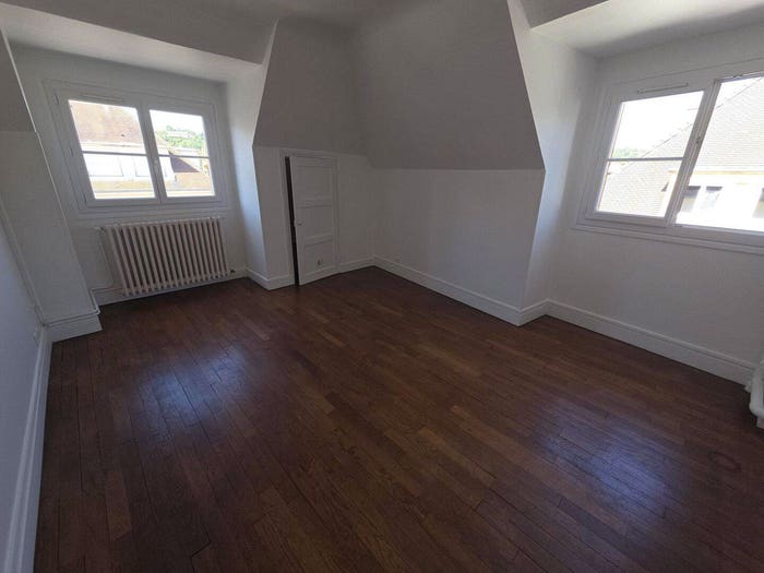 Parc la Verrerie-Le Guide, Le Creusot : Appartement 2 pièces à louer