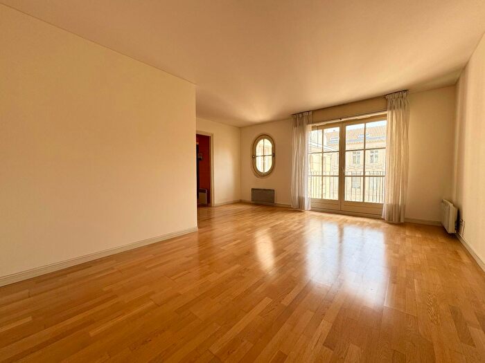 Appartement à vendre - Lille, Vieux Lille - 2 pièces - 1 chambre