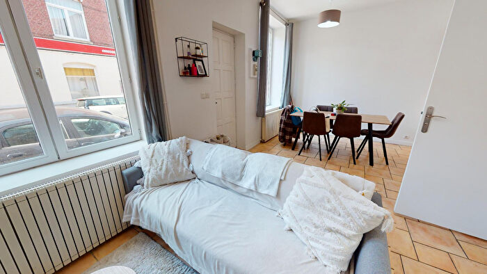 Maison à louer - Lille, Lille-Sud - 4 pièces - 3 chambres