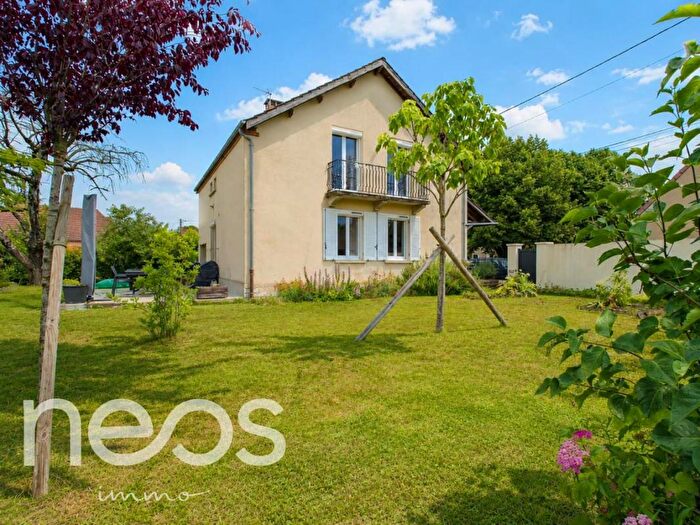 Maison 7 pièces à vendre à Trouhans