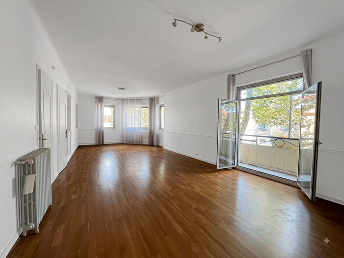 Appartement 2 pièces à Marseille 7ème, Saint-Lambert, à vendre