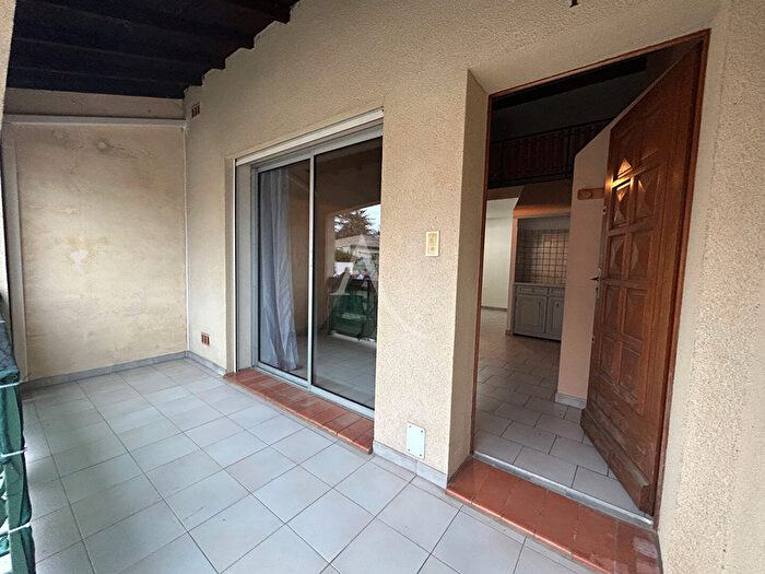 Appartement 1 pièce à louer - Rodilhan