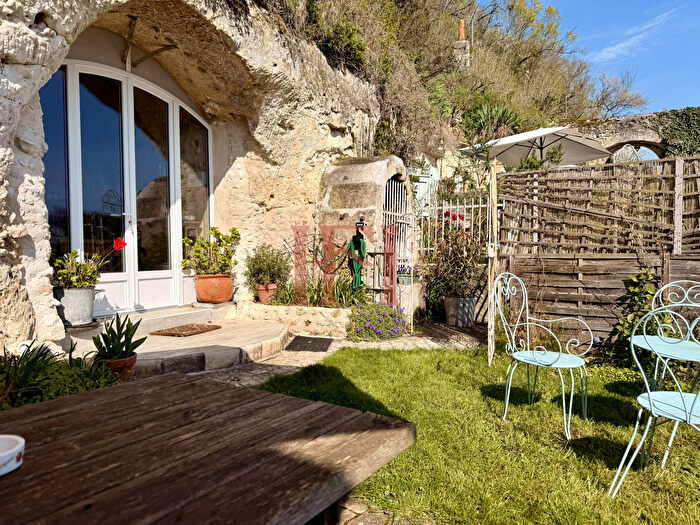 Maison 13 pièces à vendre - Les Roches-l'Évêque
