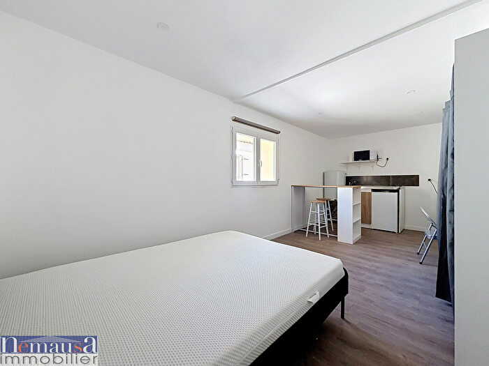 Nîmes : Appartement 1 pièce à louer