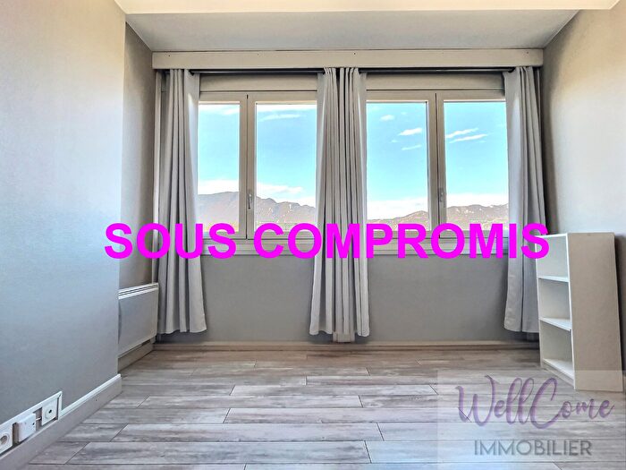 Appartement à vendre - Aix-les-Bains, Centre-ville - 2 pièces - 1 chambre