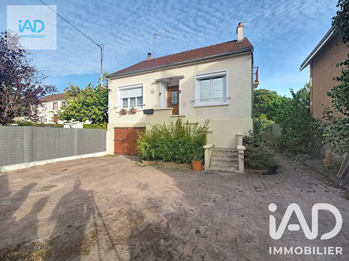 Vierzon, Bois Marteau, Grelet - Maison 5 pièces à vendre