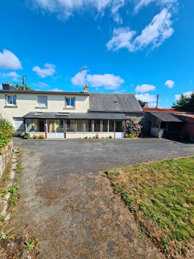 Maison à vendre - Ploumagoar - 4 pièces - 3 chambres